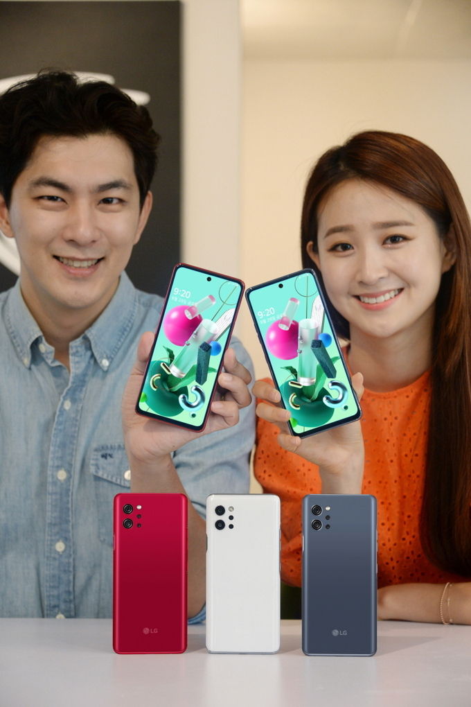 LG전자, 40만원대 가성비 폰 ‘LG Q92’ 출시 - LG전자, 40만원대 가성비 폰 ‘LG Q92’ 출시